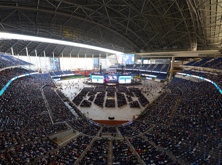 About | 10X Growth Conference